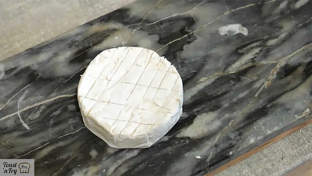How To Bake Camembert Cheese Without a Box! (Quick & Easy) - Toast 'n Fry
