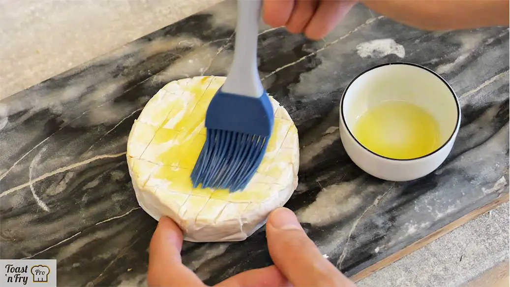 How To Bake Camembert Cheese Without a Box! (Quick & Easy) - Toast 'n Fry