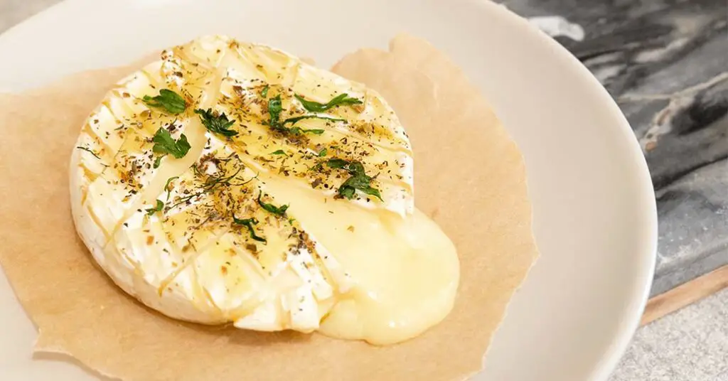 How To Bake Camembert Cheese Without a Box! (Quick & Easy) - Toast 'n Fry