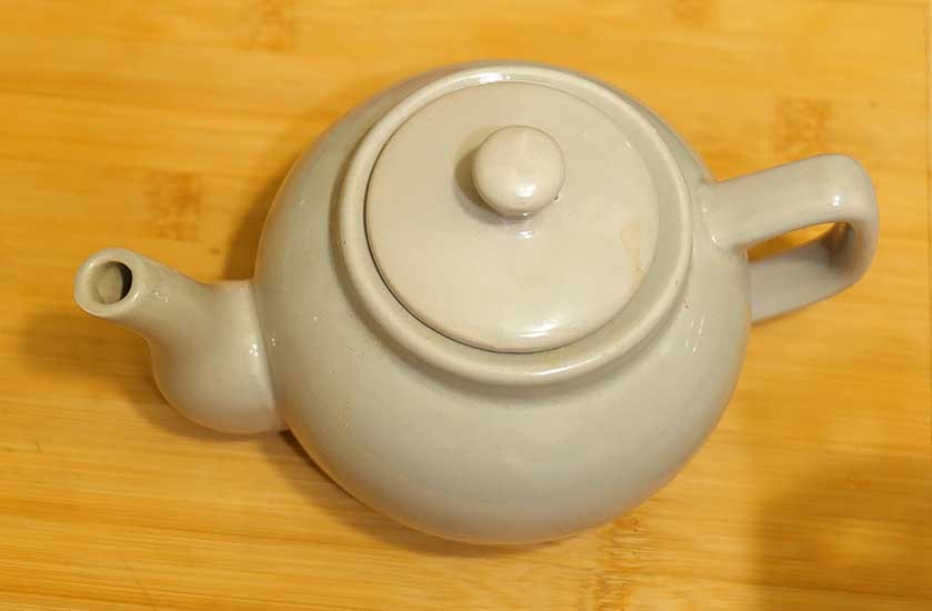 How To Prepare Yerba Mate With Just a Teapot (No Strainer!) - Toast 'n Fry